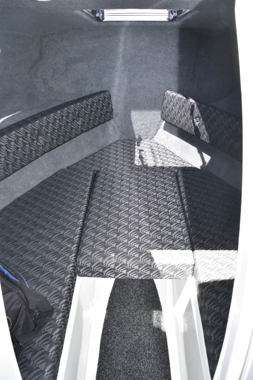 CSB Huntsman Centurion – Power Boat Magazine