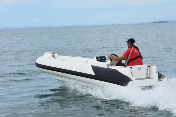 Panther 340 – Power Boat Magazine