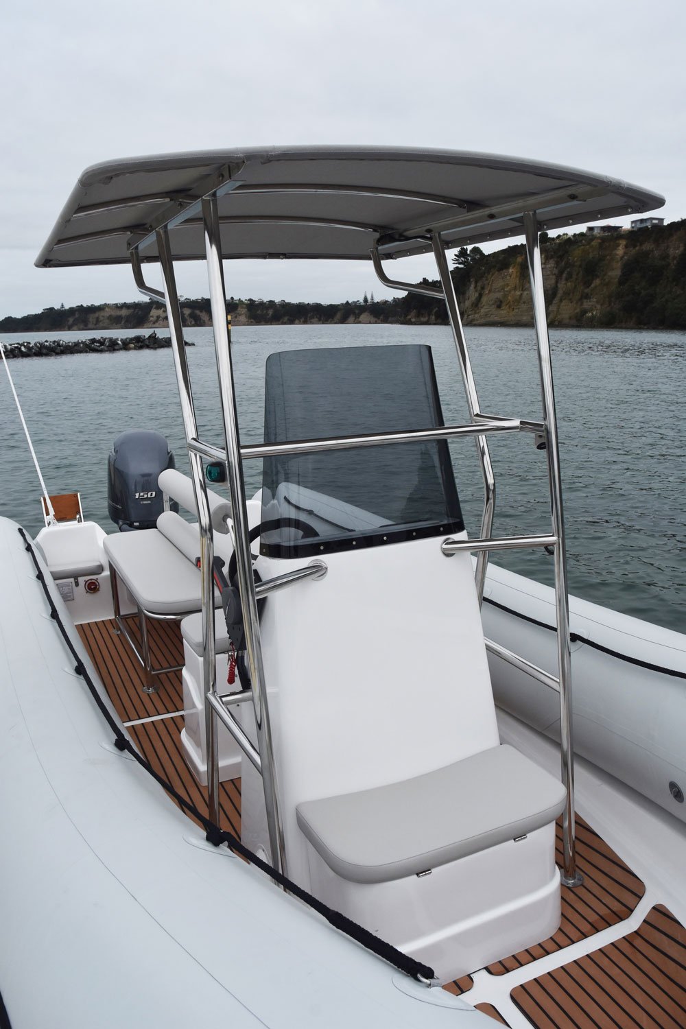 Explorer Bluewater 7m – Power Boat Magazine