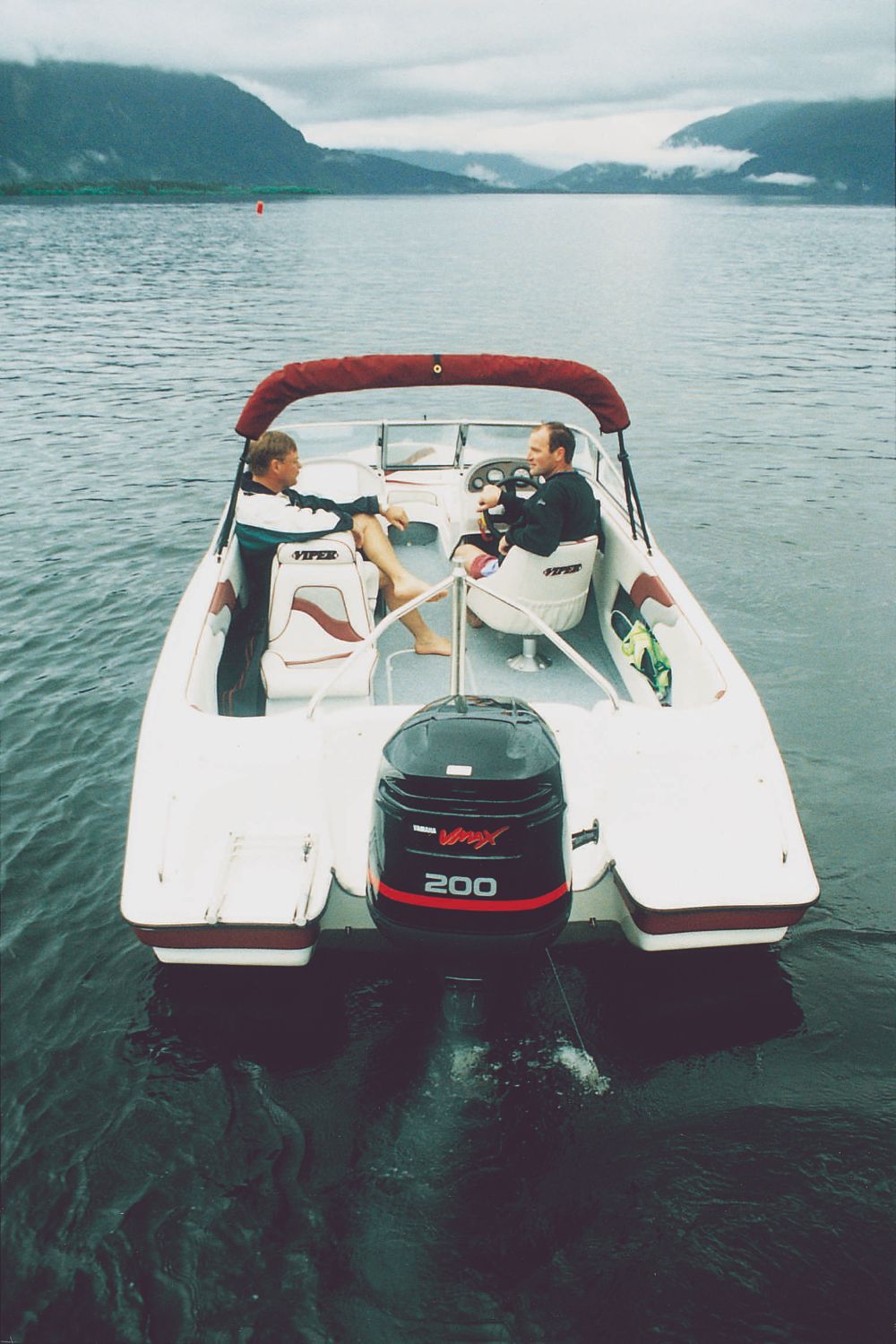 Viper 1800 Bowrider – Power Boat Magazine