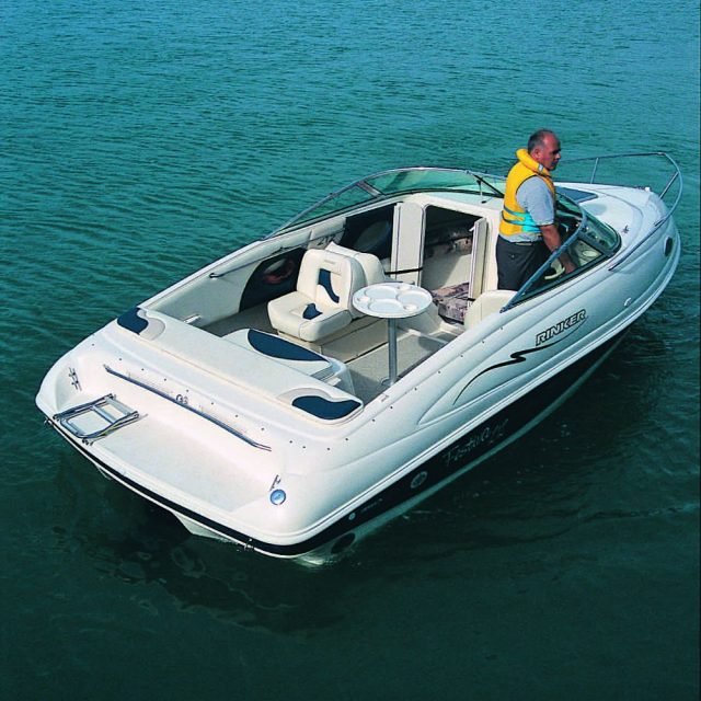 Rinker 212 Festiva Cuddy – Power Boat Magazine