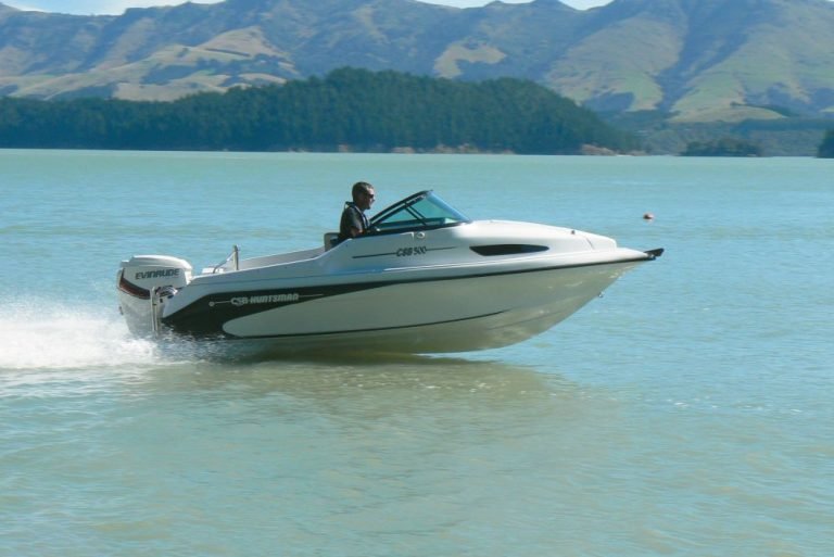 90HP Outboard Shootout – Power Boat Magazine