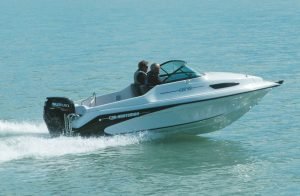 90HP Outboard Shootout – Power Boat Magazine