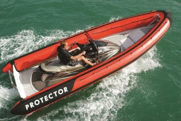 Rayglass Boats – Power Boat Magazine