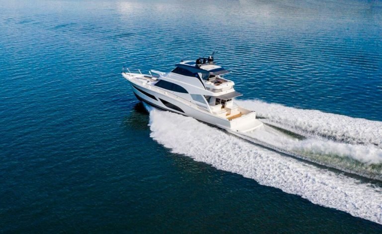 Riviera 64 SMY – Power Boat Magazine