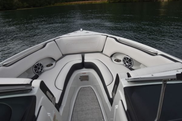 CROWNLINE 220SS SURF – Power Boat Magazine