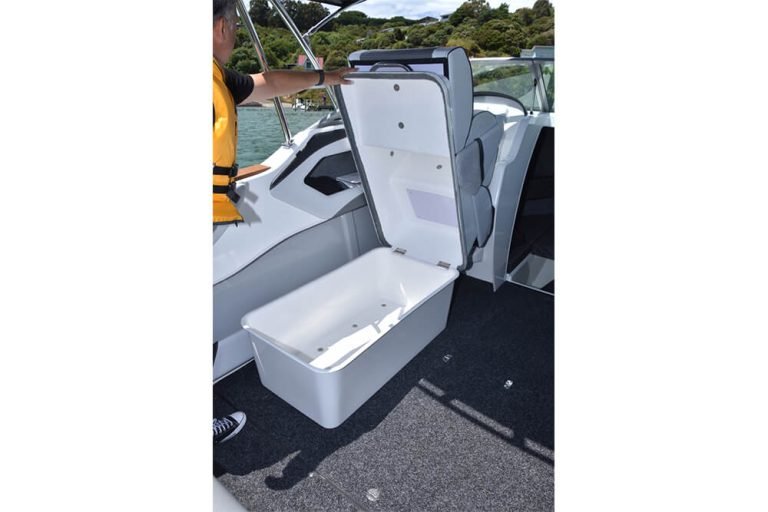 Huntsman Centurion – Power Boat Magazine