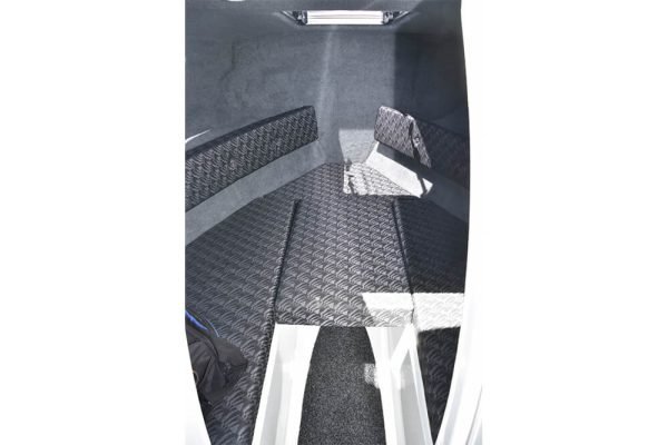 Huntsman Centurion – Power Boat Magazine