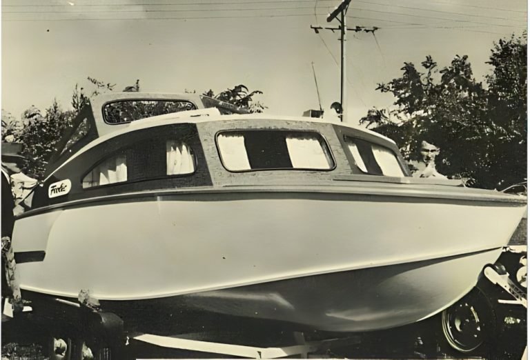 KIWI TRAILER BOATS BY THE DECADES | 1940S TO 1959 – Power Boat Magazine