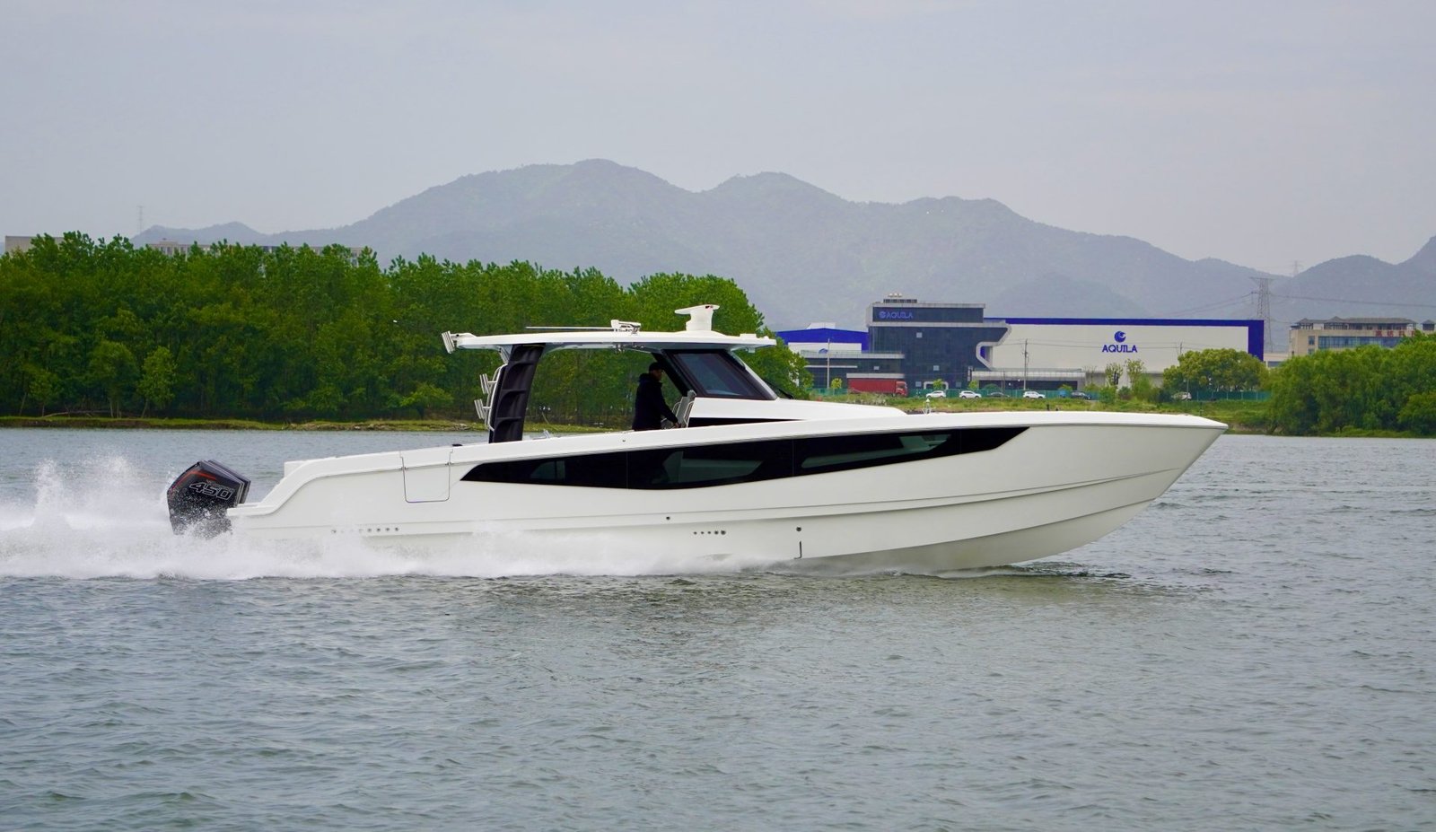 AQUILA CATAMARANS COMPANY PROFILE – Power Boat Magazine