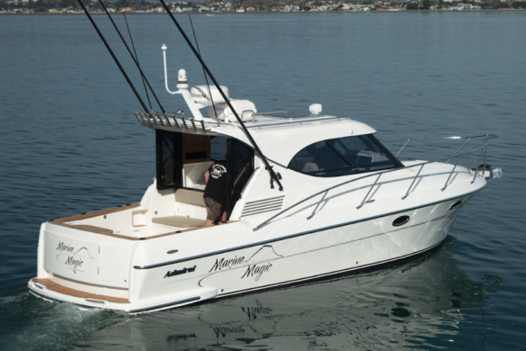 Riviera 64 SMY – Power Boat Magazine