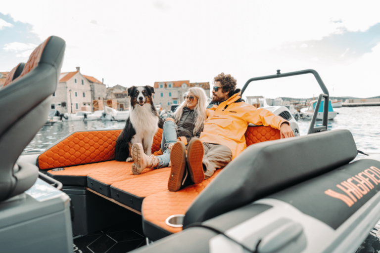 HIGHFIELD ADV7 – AN INNOVATIVE 7-METRE CROSSOVER BOAT BUILT FOR ...