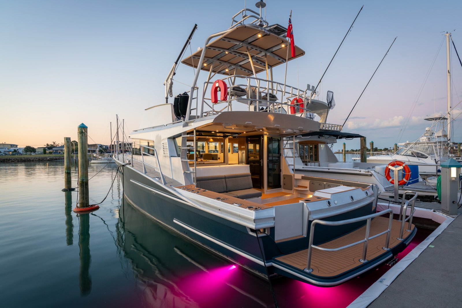 DICKEY PACIFIC 62 – Power Boat Magazine