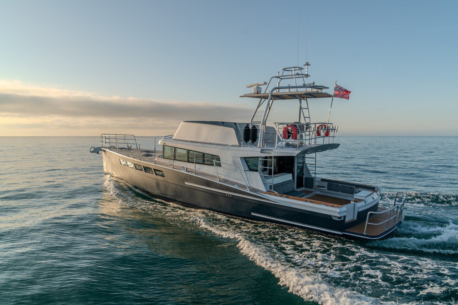 DICKEY PACIFIC 62 – Power Boat Magazine
