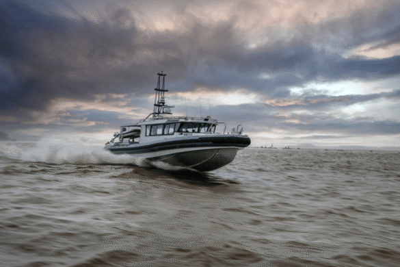 HIGHFIELD ADV7 – AN INNOVATIVE 7-METRE CROSSOVER BOAT BUILT FOR ...